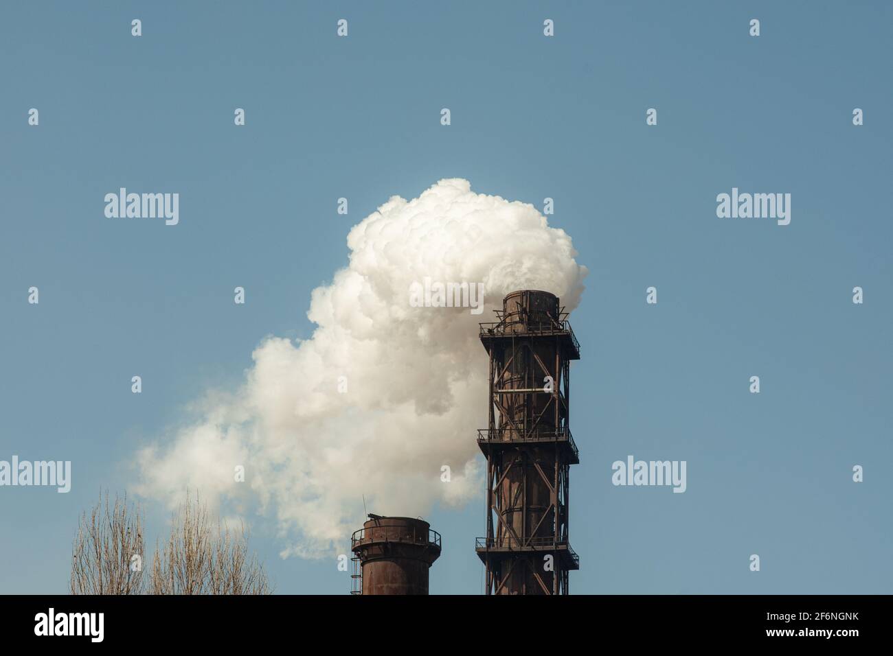 Smoke coming out metal pipe hi-res stock photography and images - Alamy