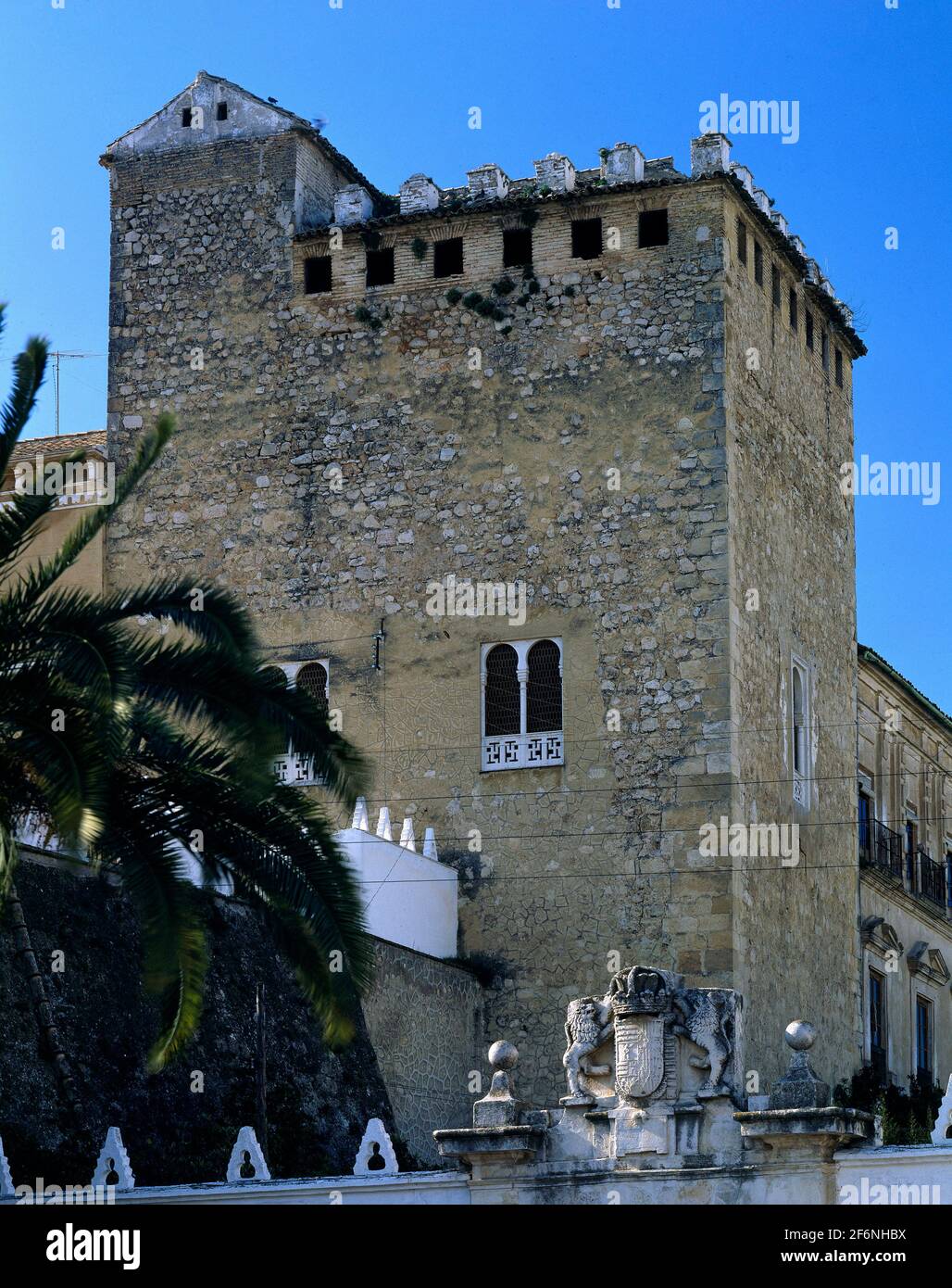 CASTILLO DE LOS CONDES DE CABRA ANTIGUA FORTALEZA DE ORIGEN ARABE QUE ...