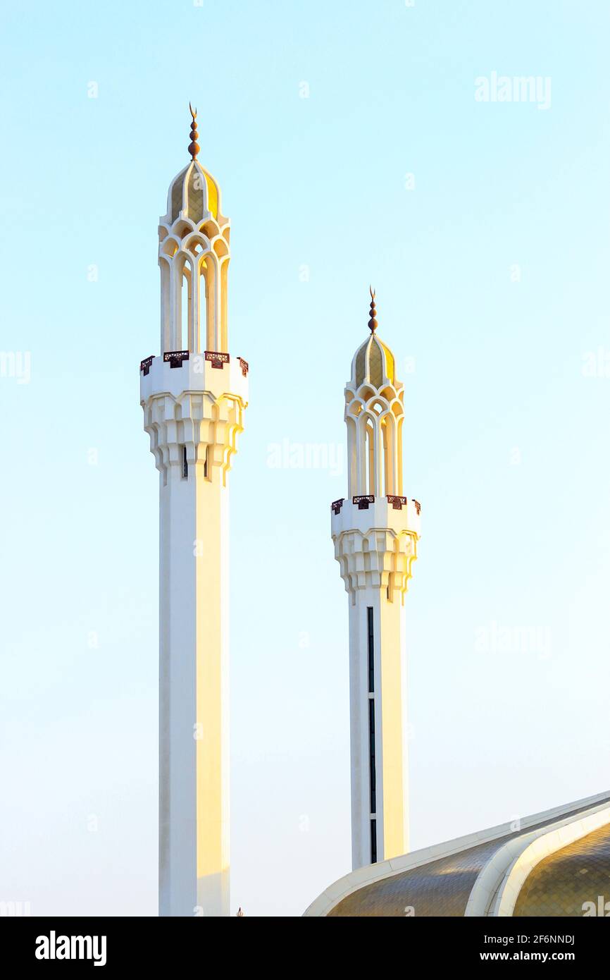 al anani mosque jeddah Stock Photo - Alamy