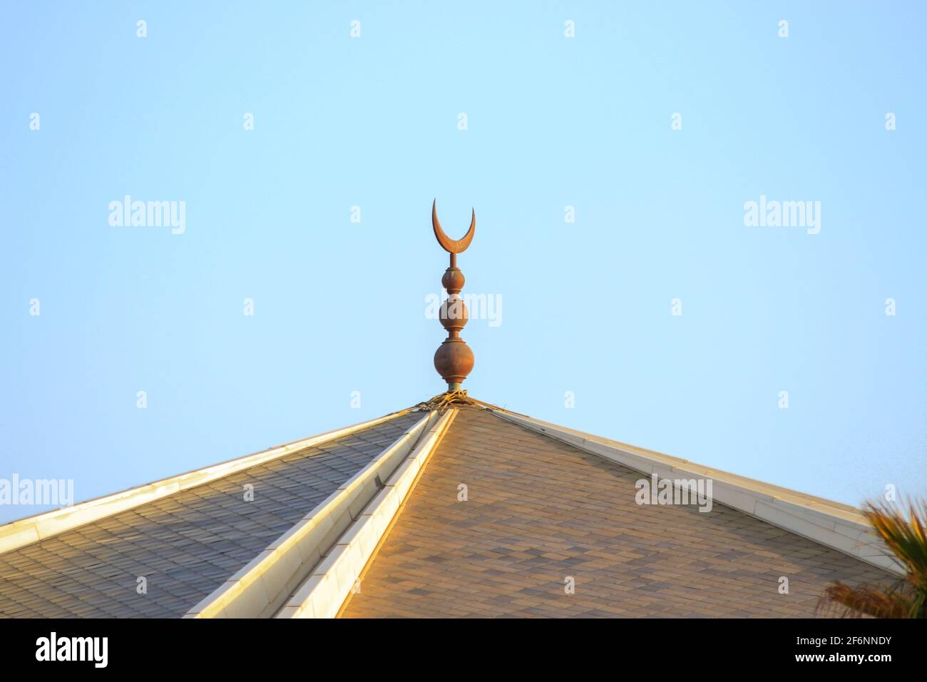al anani mosque jeddah Stock Photo - Alamy