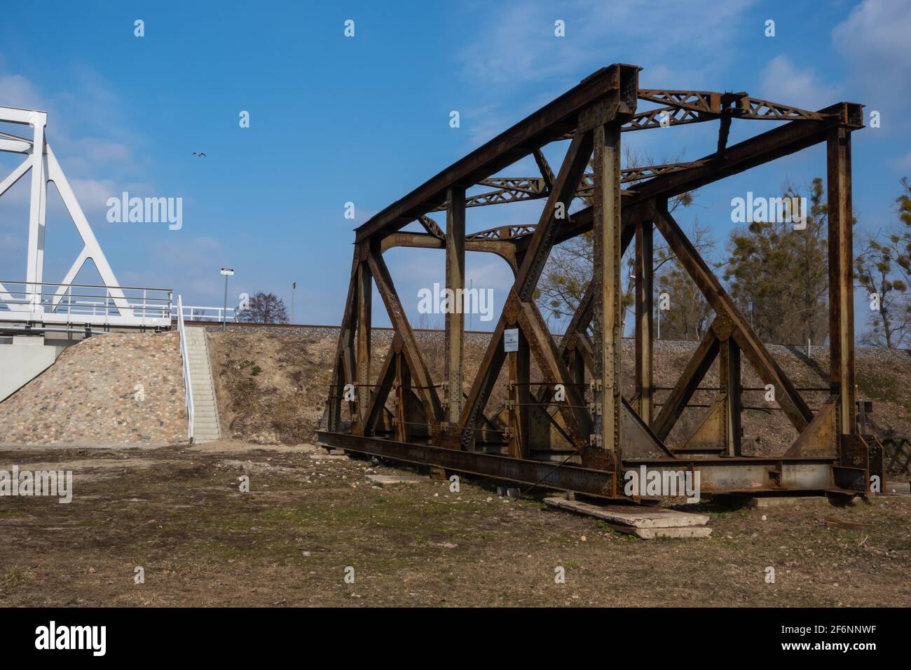 Rusty old train bridge hi-res stock photography and images - Alamy