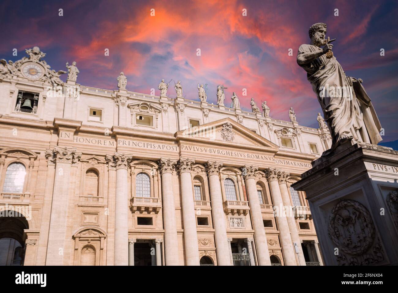 Saint Peter church in Rome, Vatican city Stock Photo - Alamy