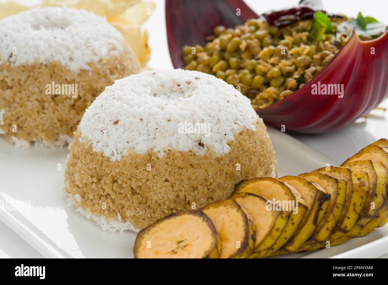 Cheratta puttu hi-res stock photography and images - Alamy