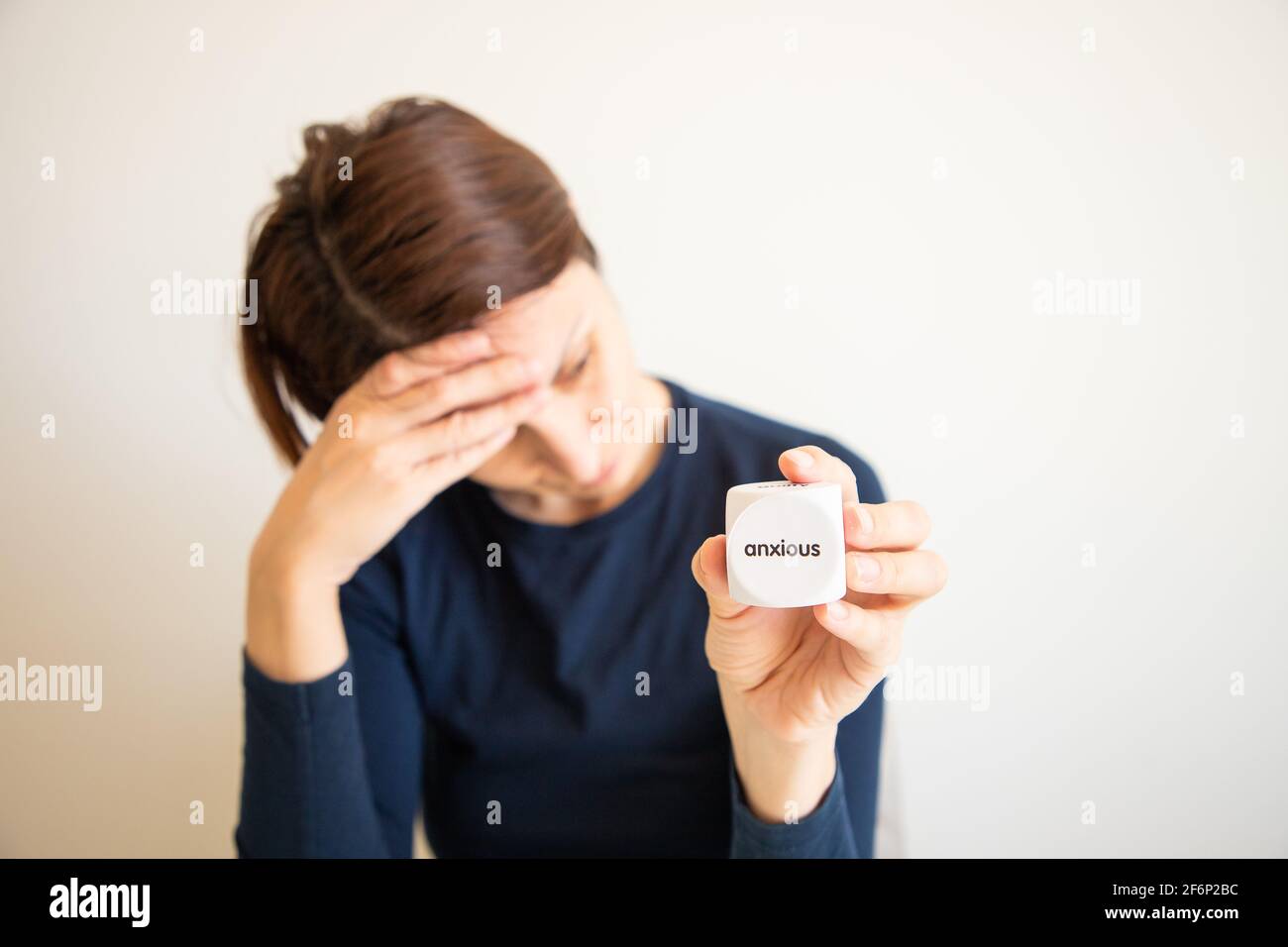Worried face hi-res stock photography and images - Alamy