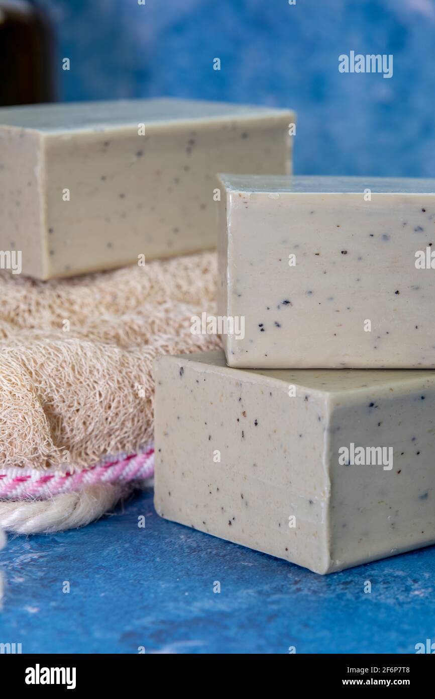 Aleppo soap and dray Laurus nobilis flower in a wooden plate Stock ...