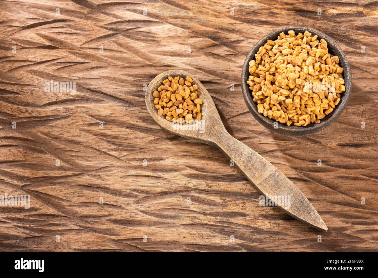 Trigonella foenum-graecum. Fenugreek seeds Stock Photo - Alamy