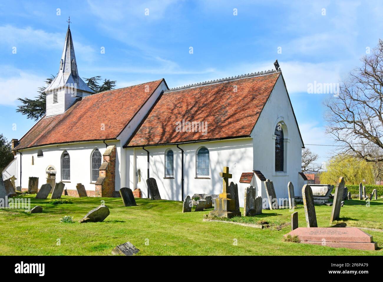 Parish church building hi-res stock photography and images - Alamy