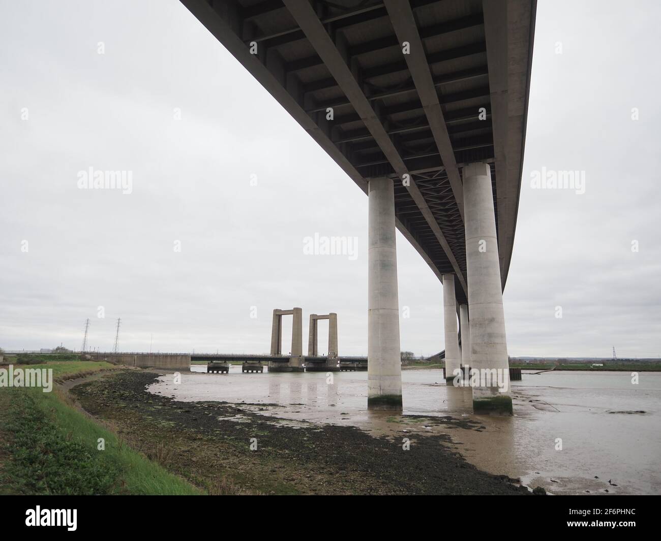 Elmley, Kent, UK. 2nd April, 2021. UK Weather: a grey, overcast and ...