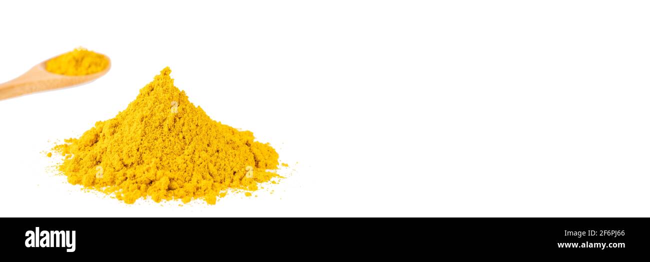 Yellow Curry Seasoning - Organic curry powder Stock Photo - Alamy