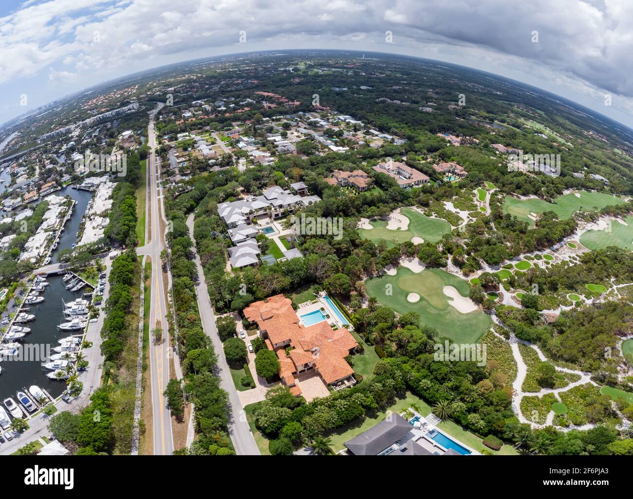 Michael jordan house florida hi-res stock photography and images - Alamy
