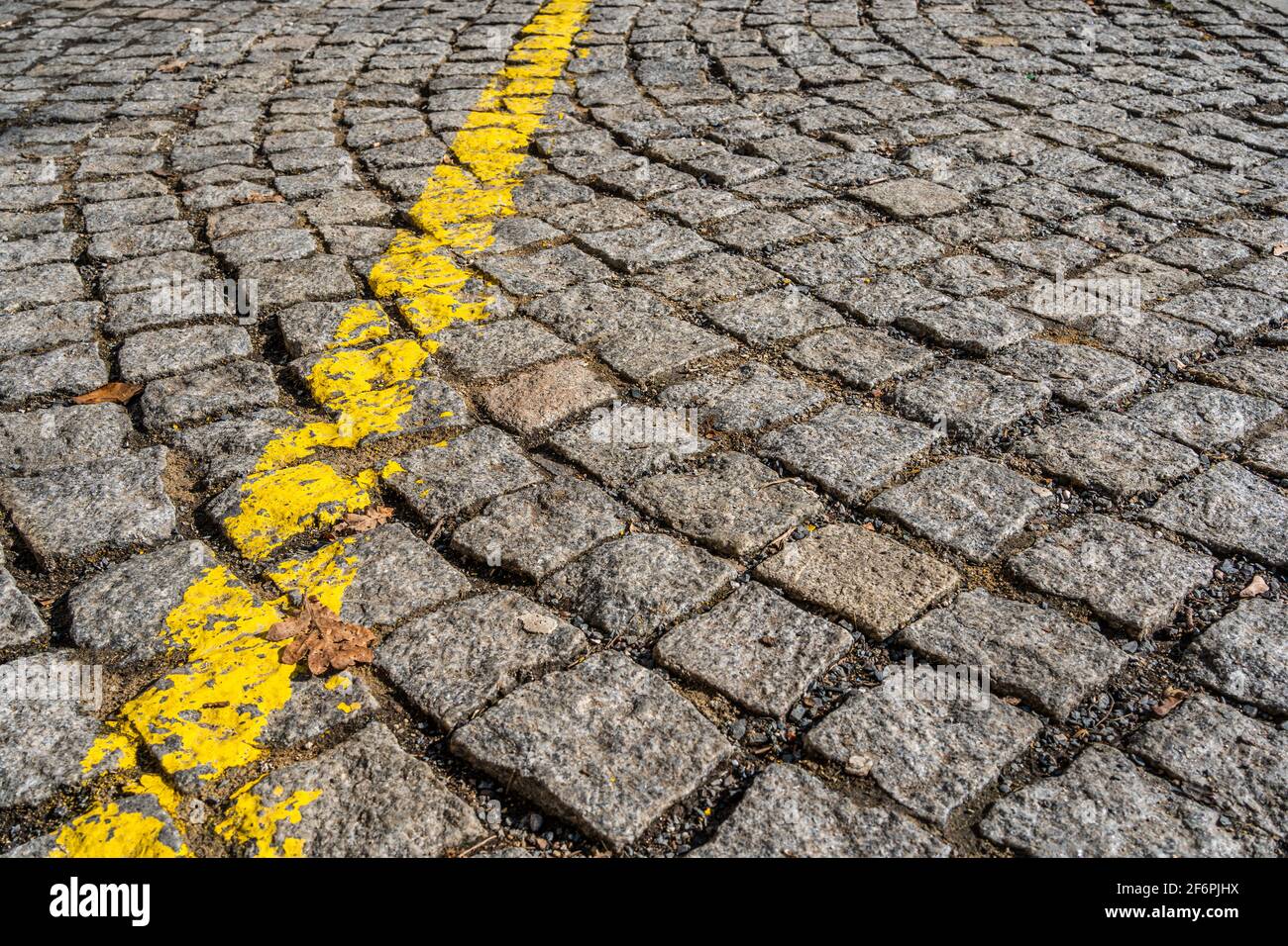 Cobbled ground texture hi-res stock photography and images - Alamy