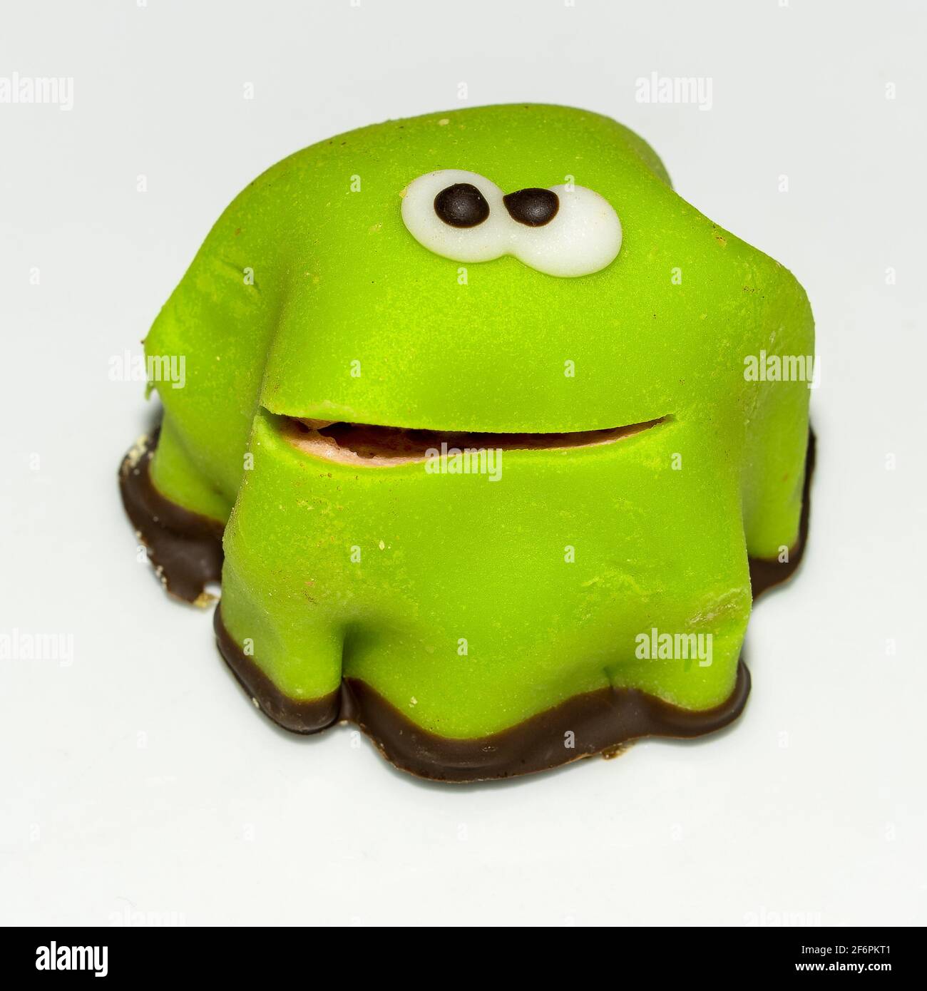 Mouth full of cake hi-res stock photography and images - Alamy