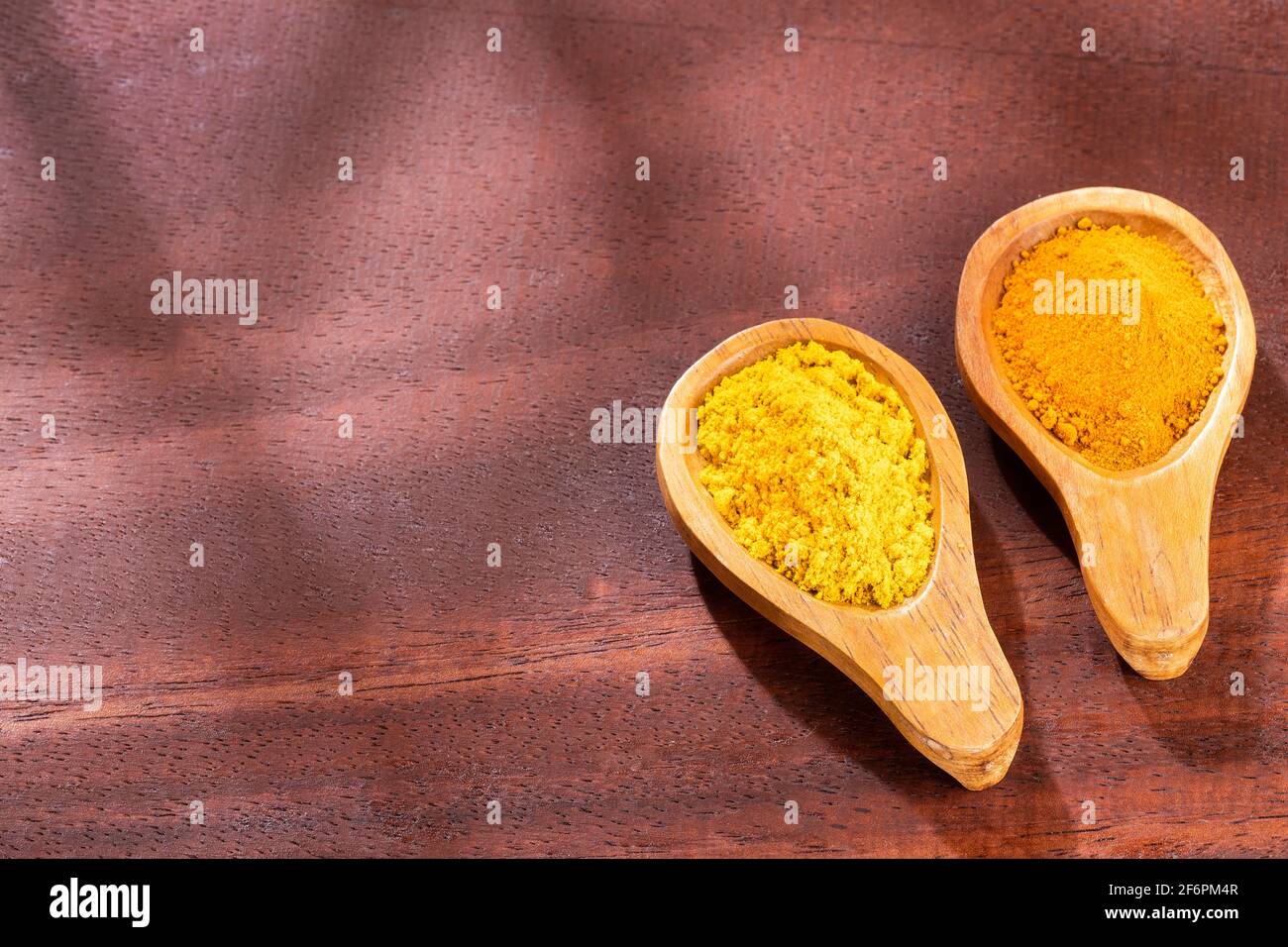 Turmeric and curry organic powder Stock Photo - Alamy