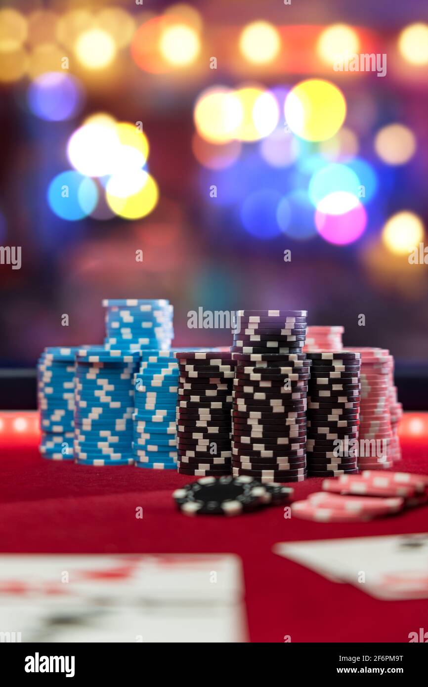 High stakes Texas hold 'em poker game at the casino Stock Photo - Alamy