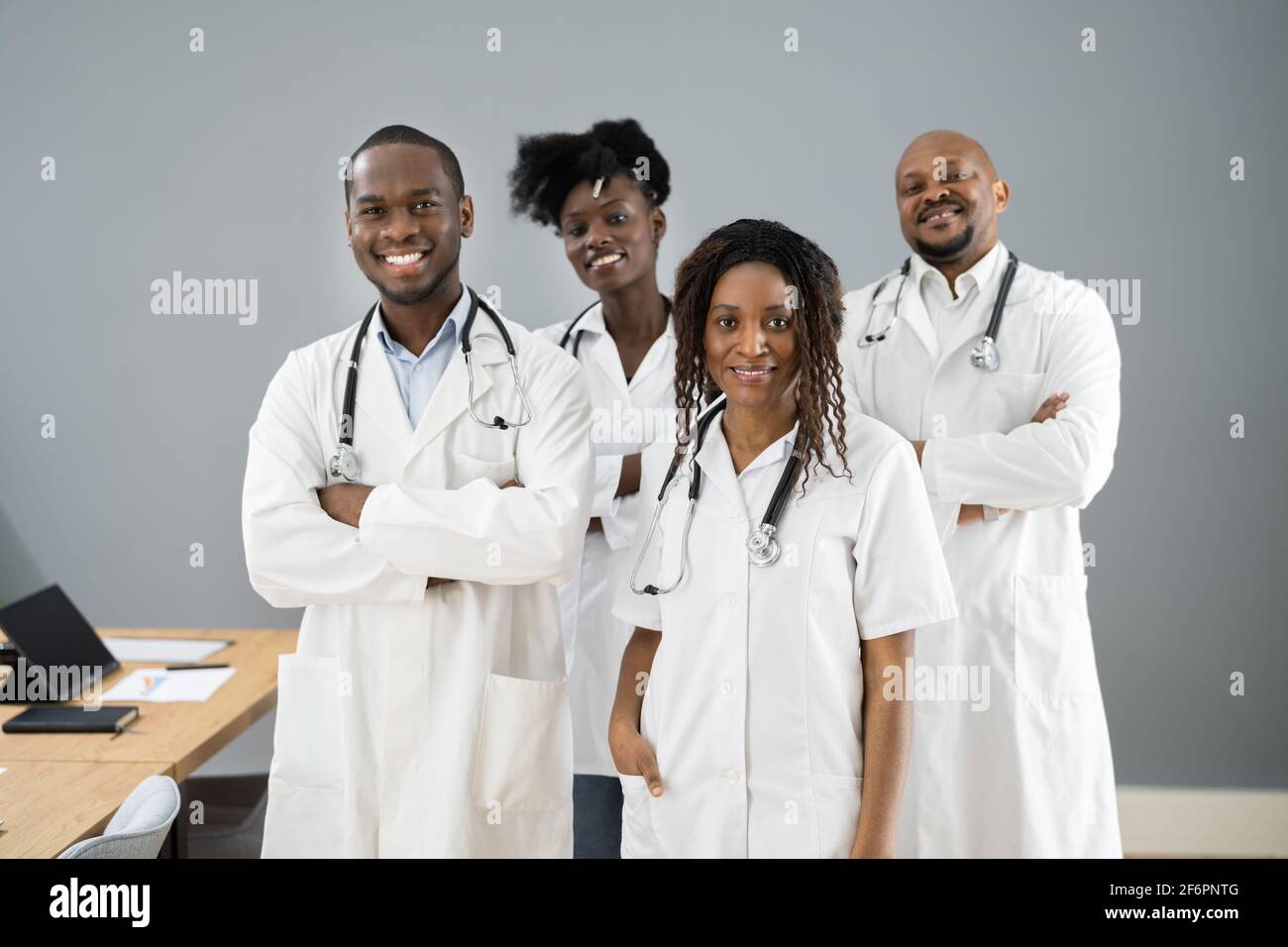 Group of doctors kenya hi-res stock photography and images - Alamy