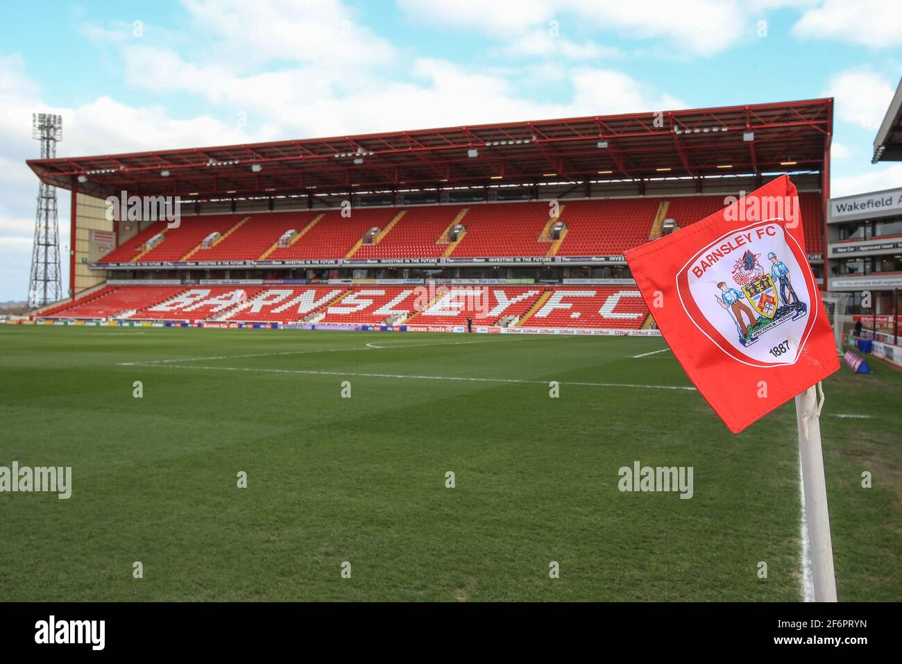 Barnsley, UK. 02nd Apr, 2021. A Barnsley corner flag with a view of the ...