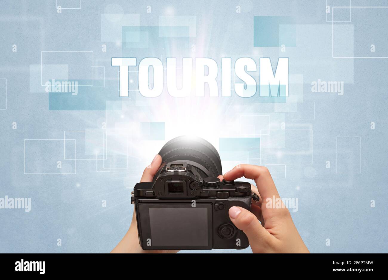 hand holding digital camera, traveling concept Stock Photo - Alamy