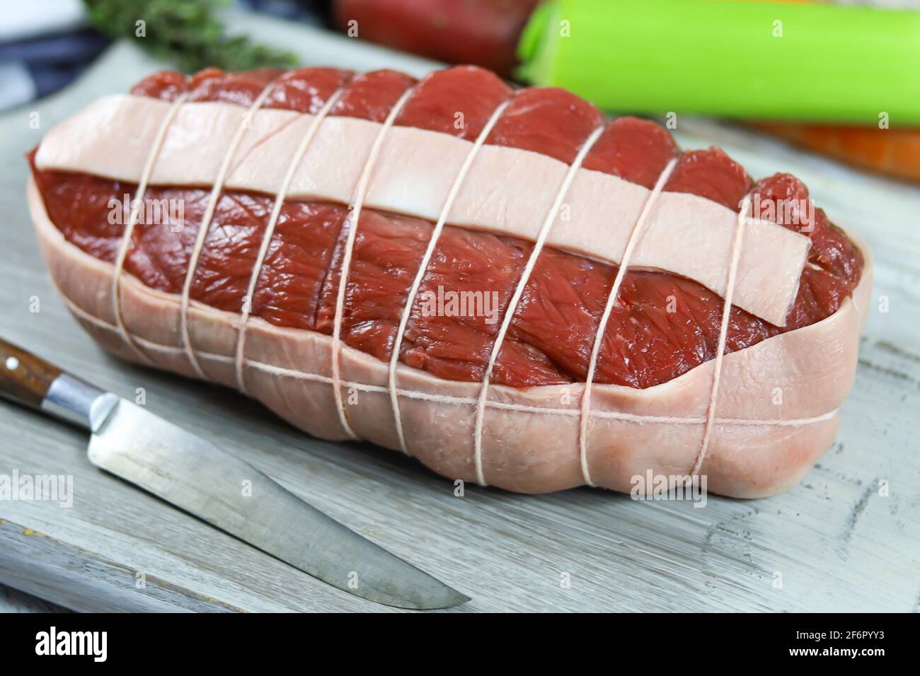 raw roast beef Stock Photo - Alamy