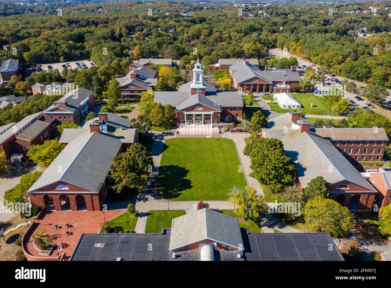Bentley university hi-res stock photography and images - Alamy
