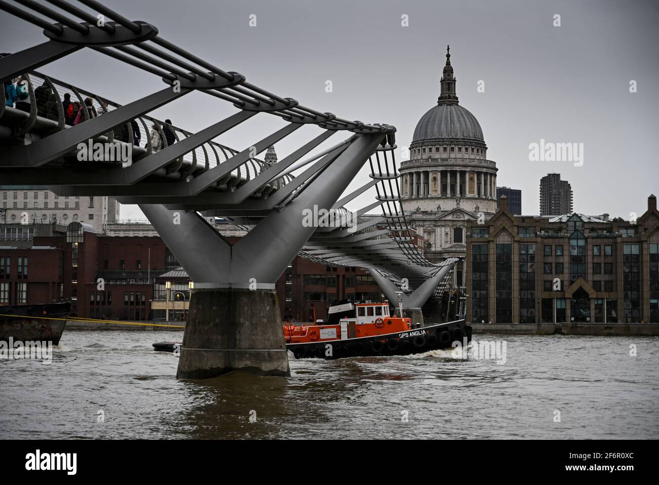 The post building london museum street hi-res stock photography and ...