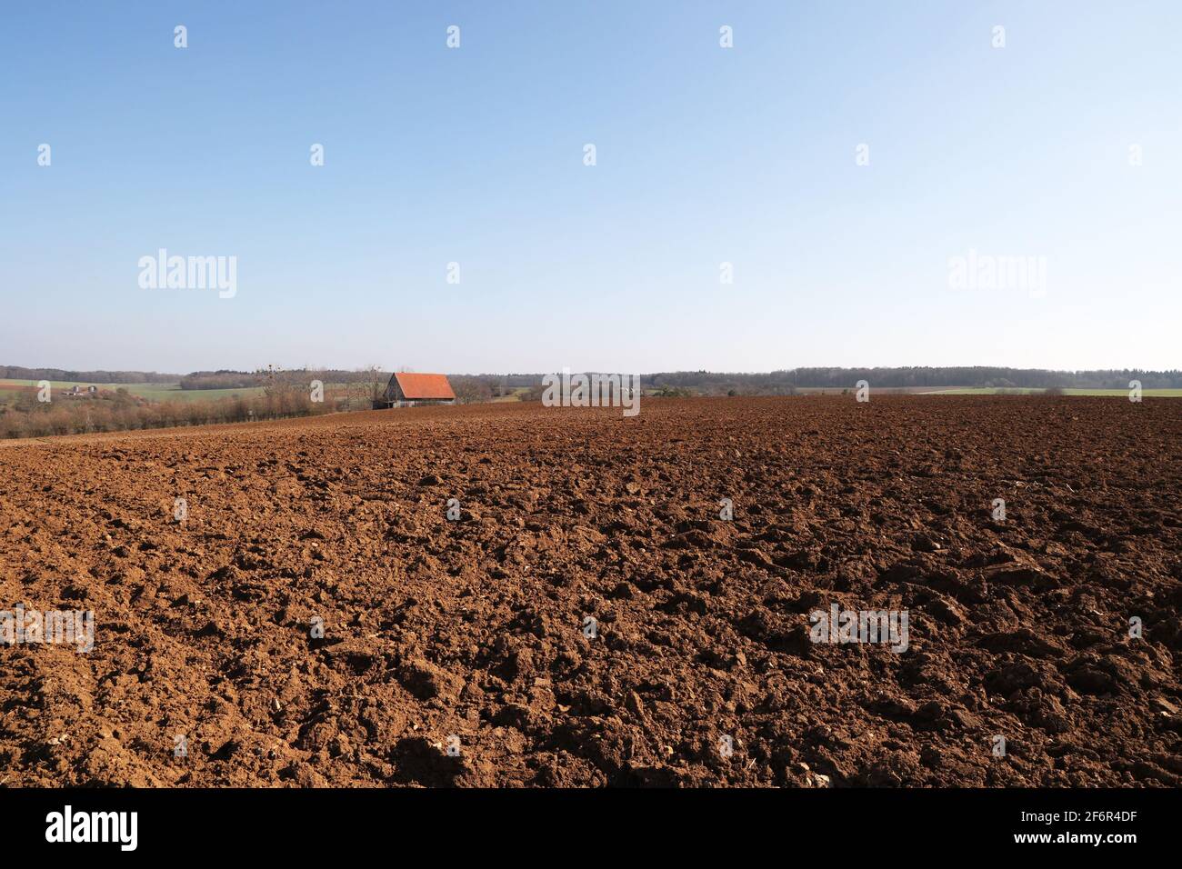 Meadows and arable land hi-res stock photography and images - Alamy