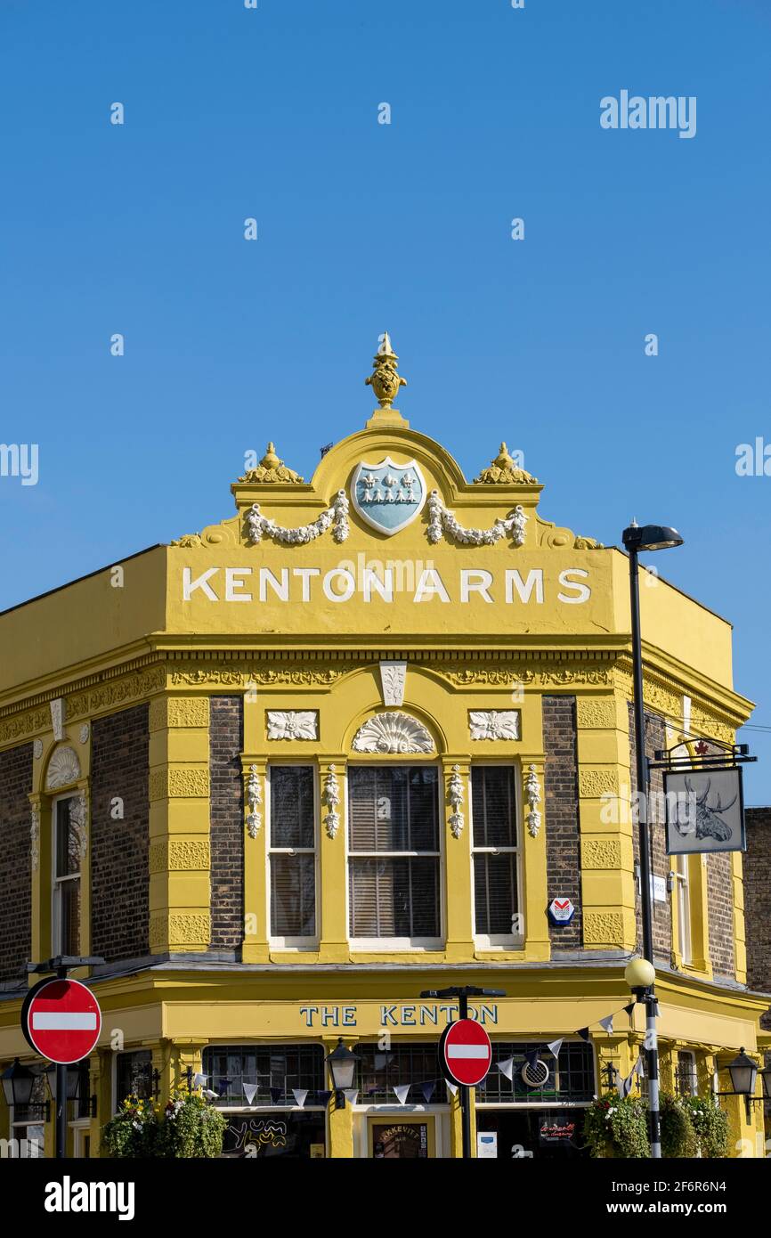 Kenton Arms, pub, Hackney, London, United Kingdom Stock Photo - Alamy