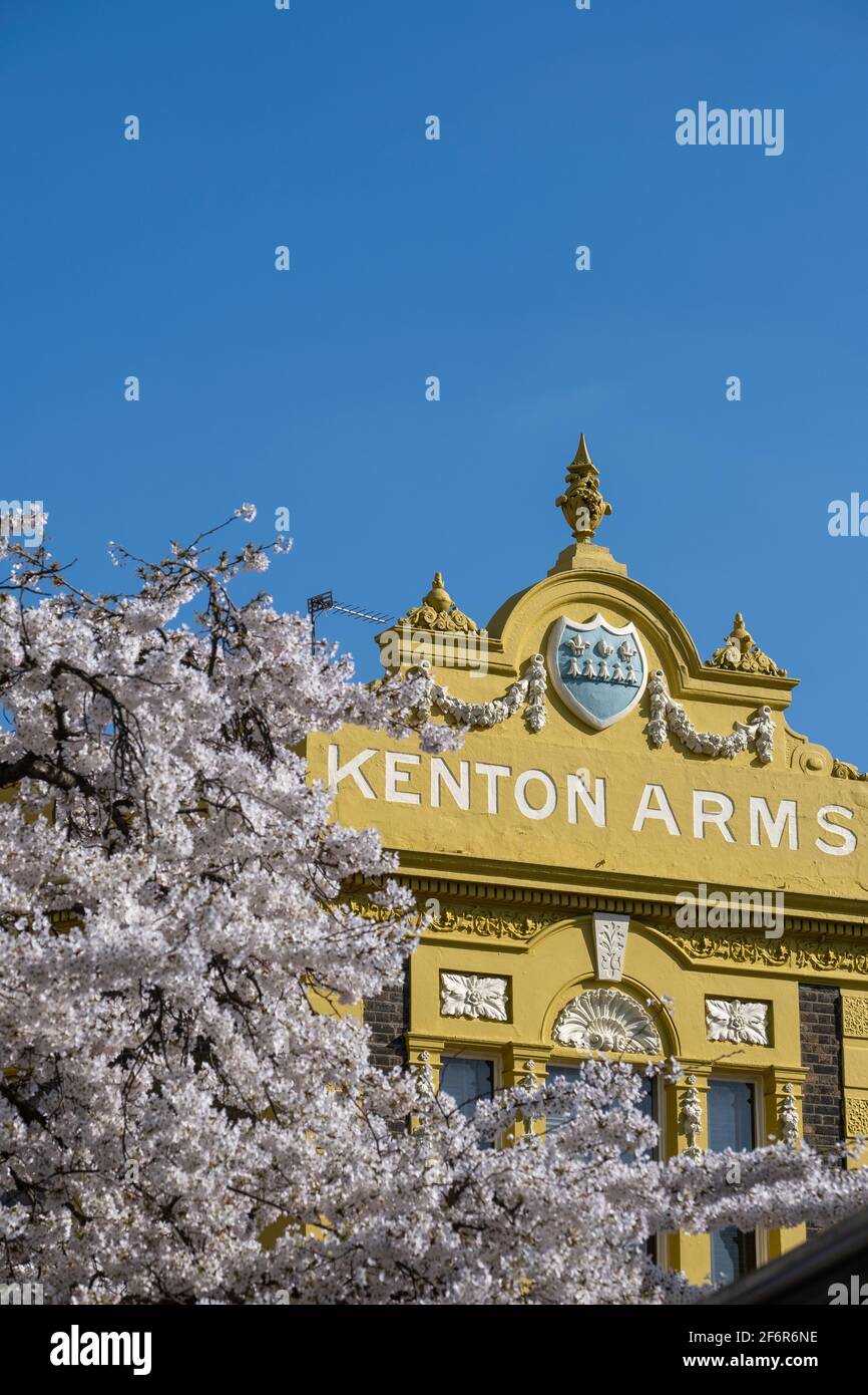 Kenton arms hi-res stock photography and images - Alamy