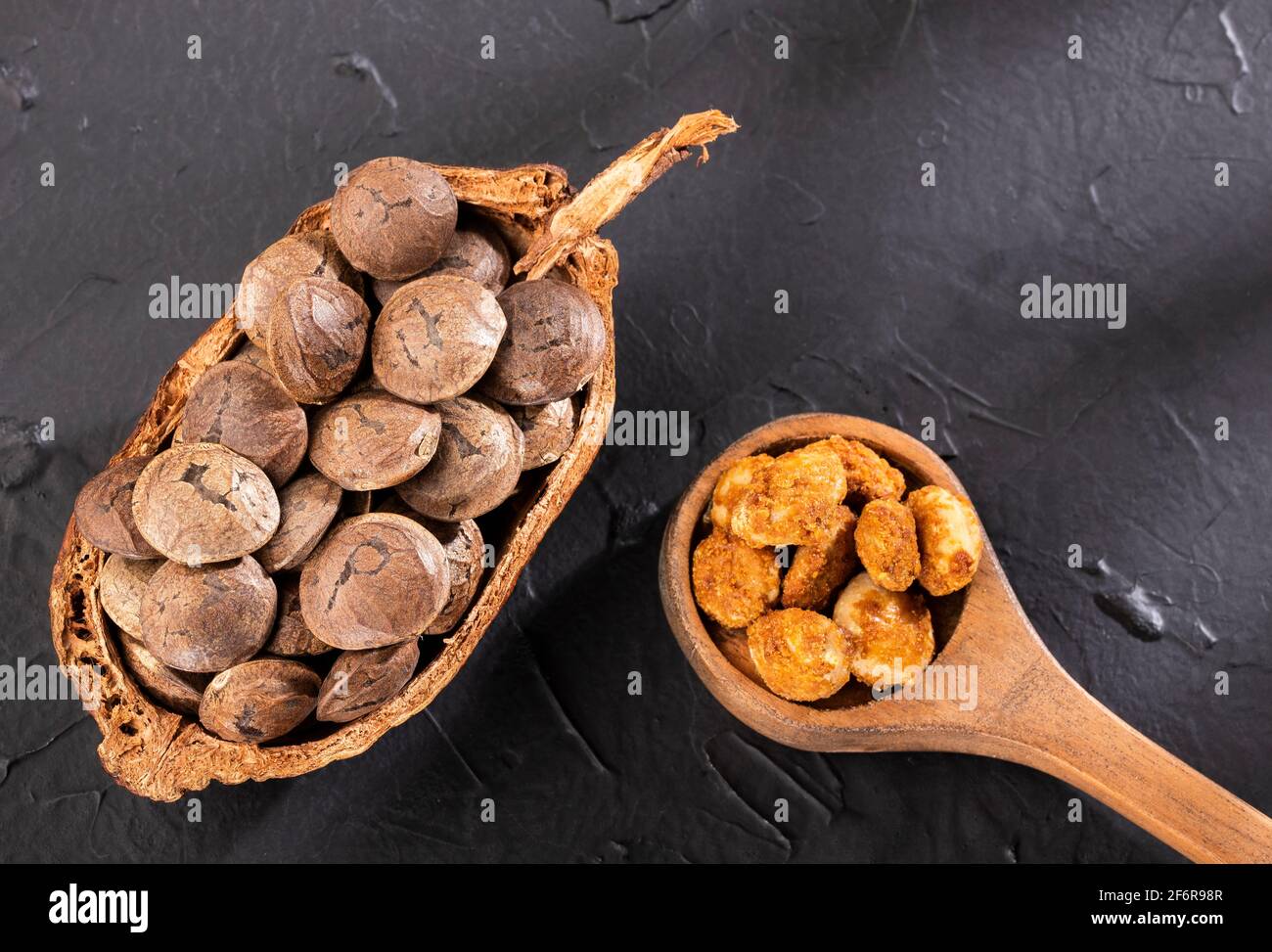 Roasted sacha inchi seeds - Plukenetia volubilis Stock Photo - Alamy