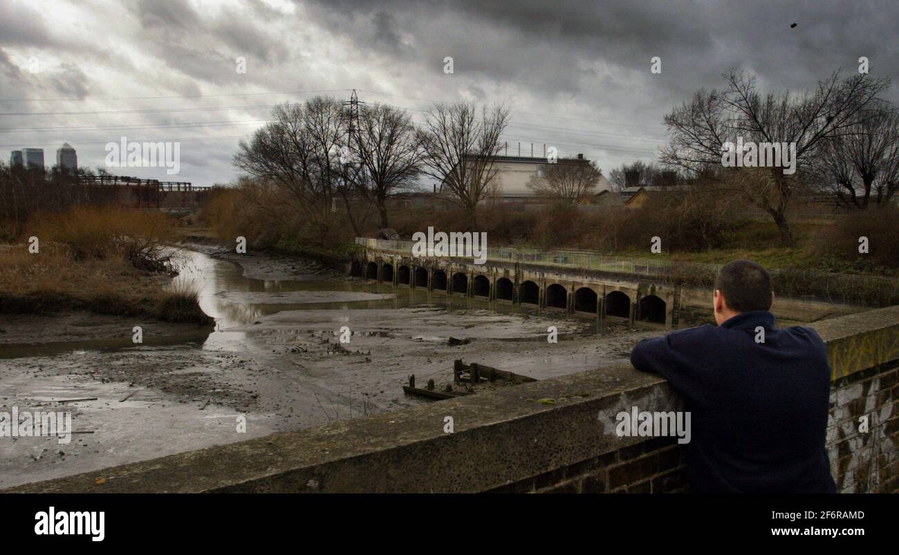 Sewage outfall hi-res stock photography and images - Alamy