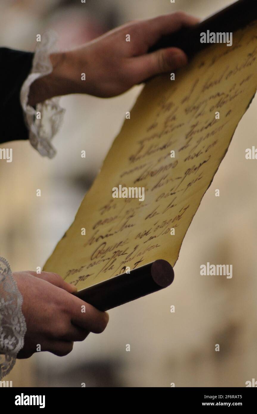 Scroll parchment illustration hi-res stock photography and images - Alamy