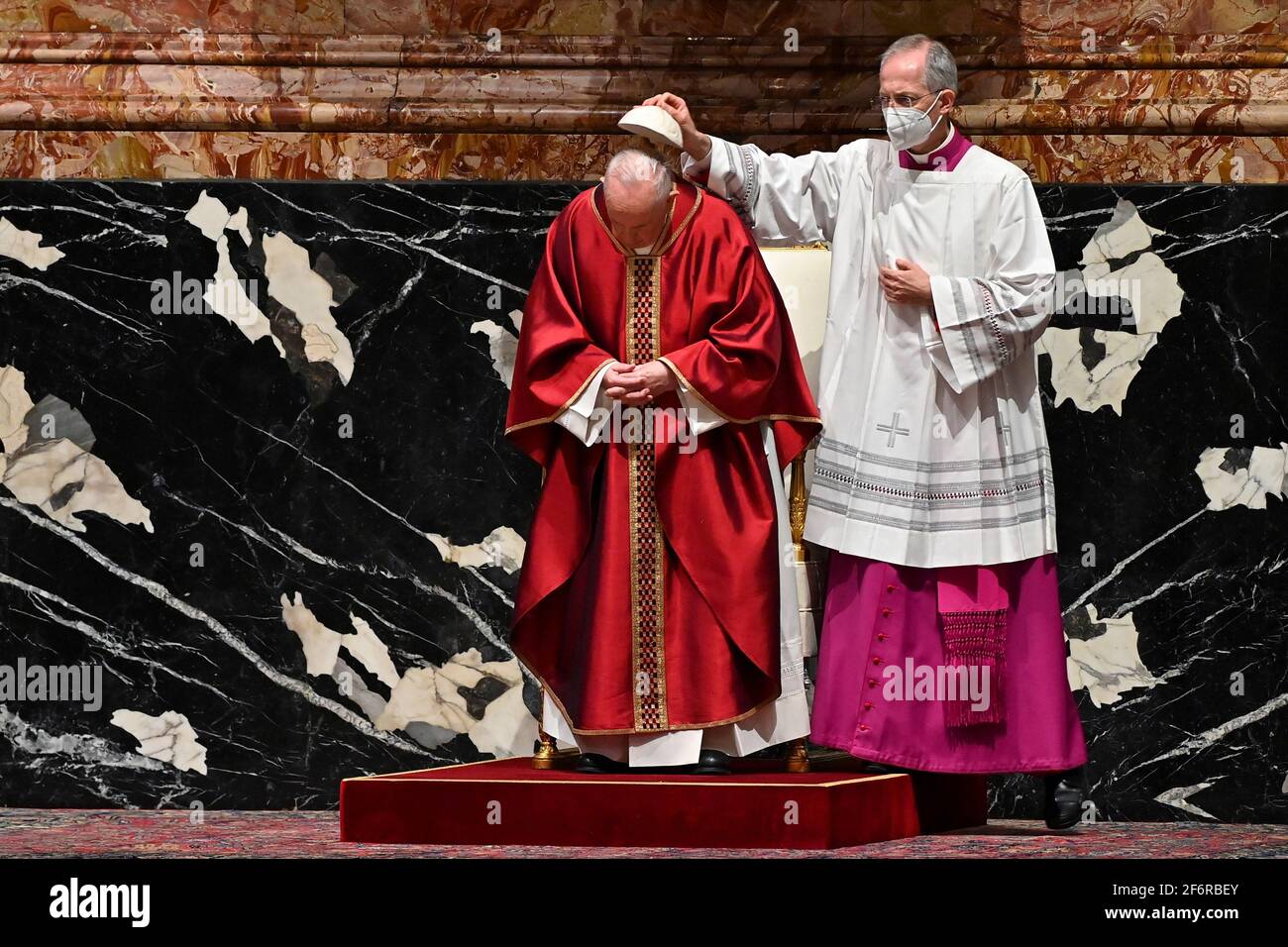 Liturgical celebrations hi-res stock photography and images - Alamy
