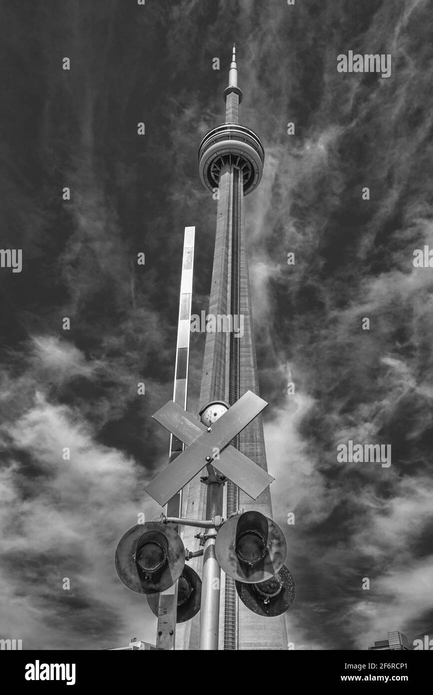 Cn Tower View Black and White Stock Photos & Images - Alamy