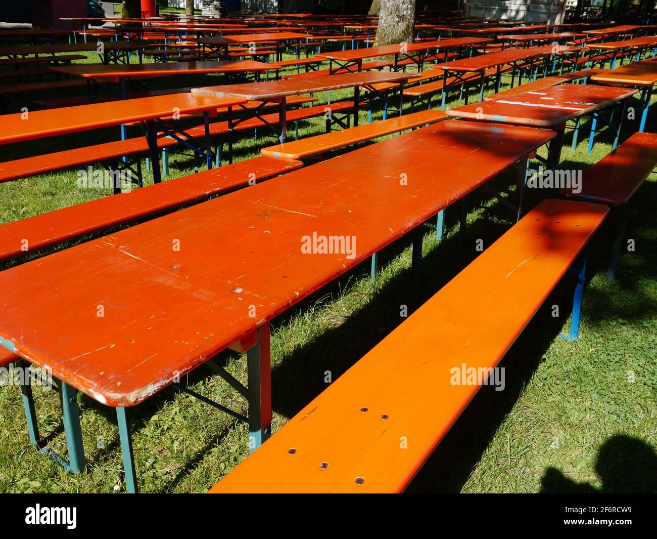 beer bench empty Stock Photo - Alamy