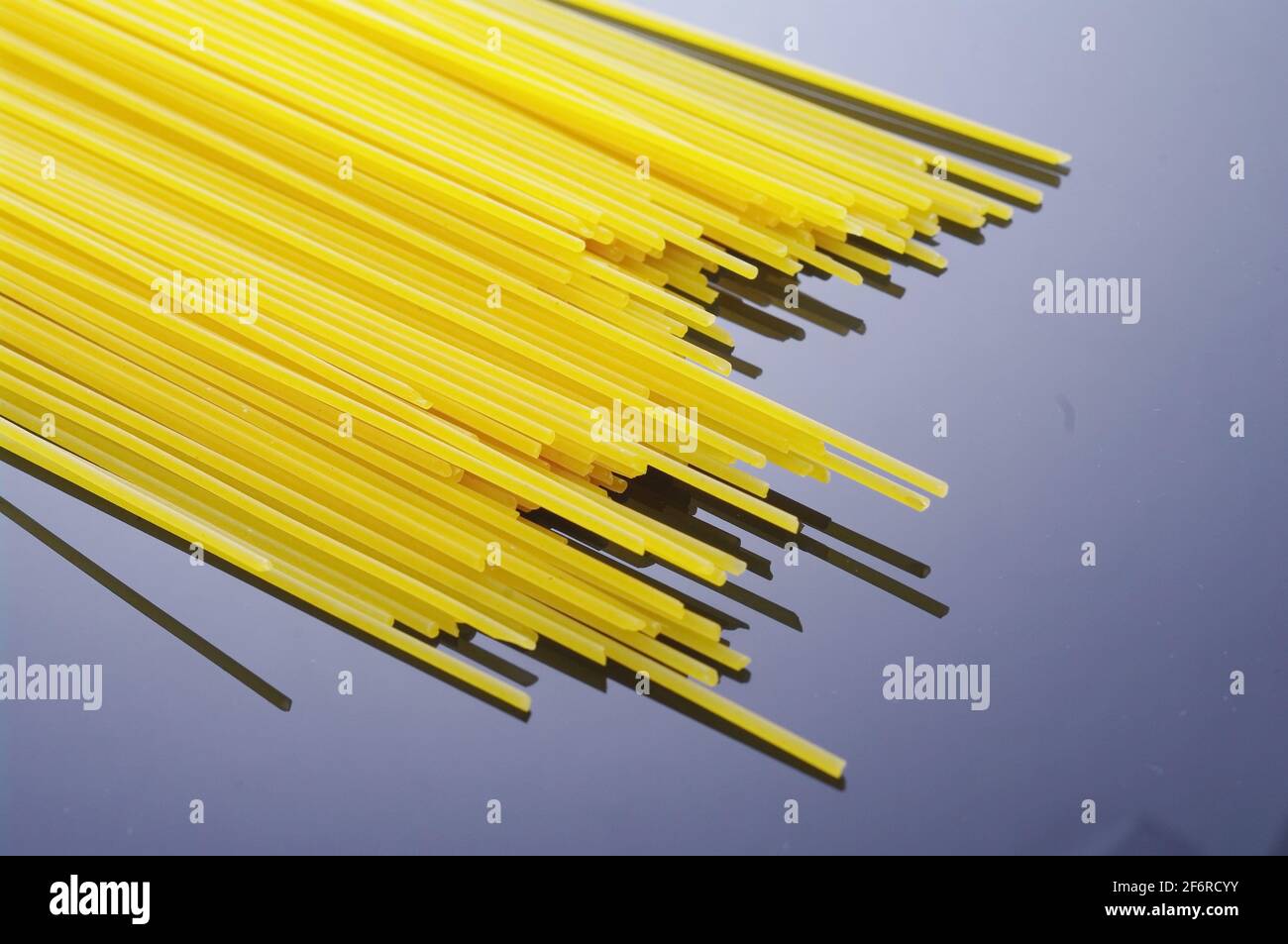 Spaghetti food lines hi-res stock photography and images - Alamy