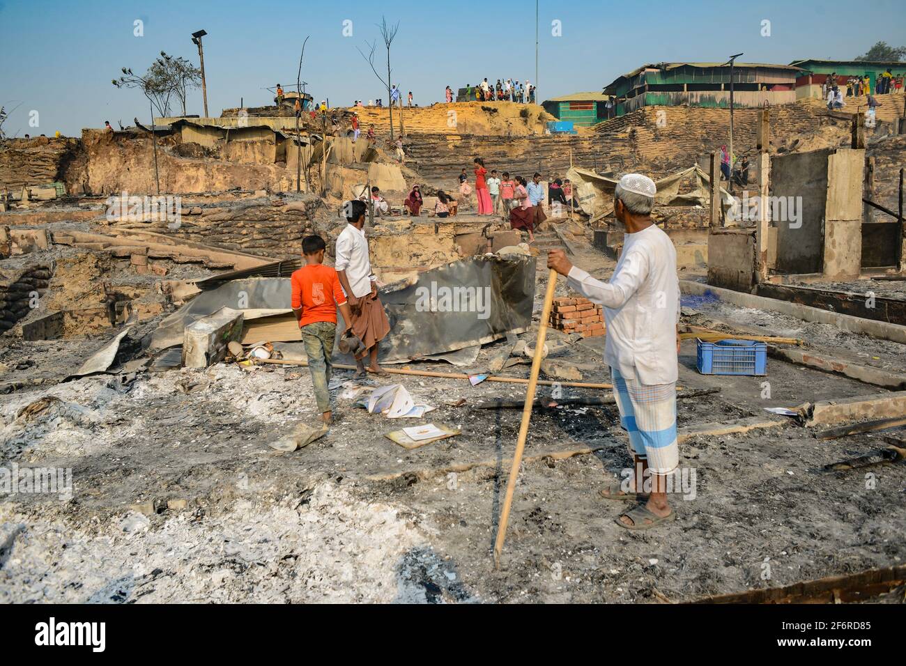 Rohingya Camp Fire Stock Photo - Alamy