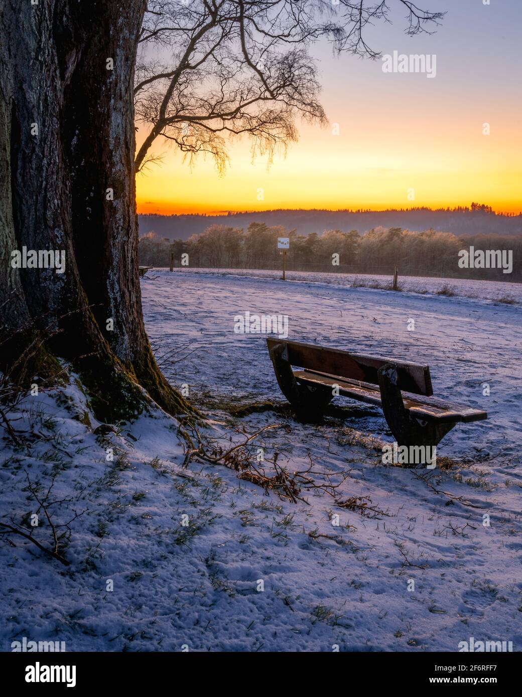 Take a rest, but keep warm Stock Photo - Alamy