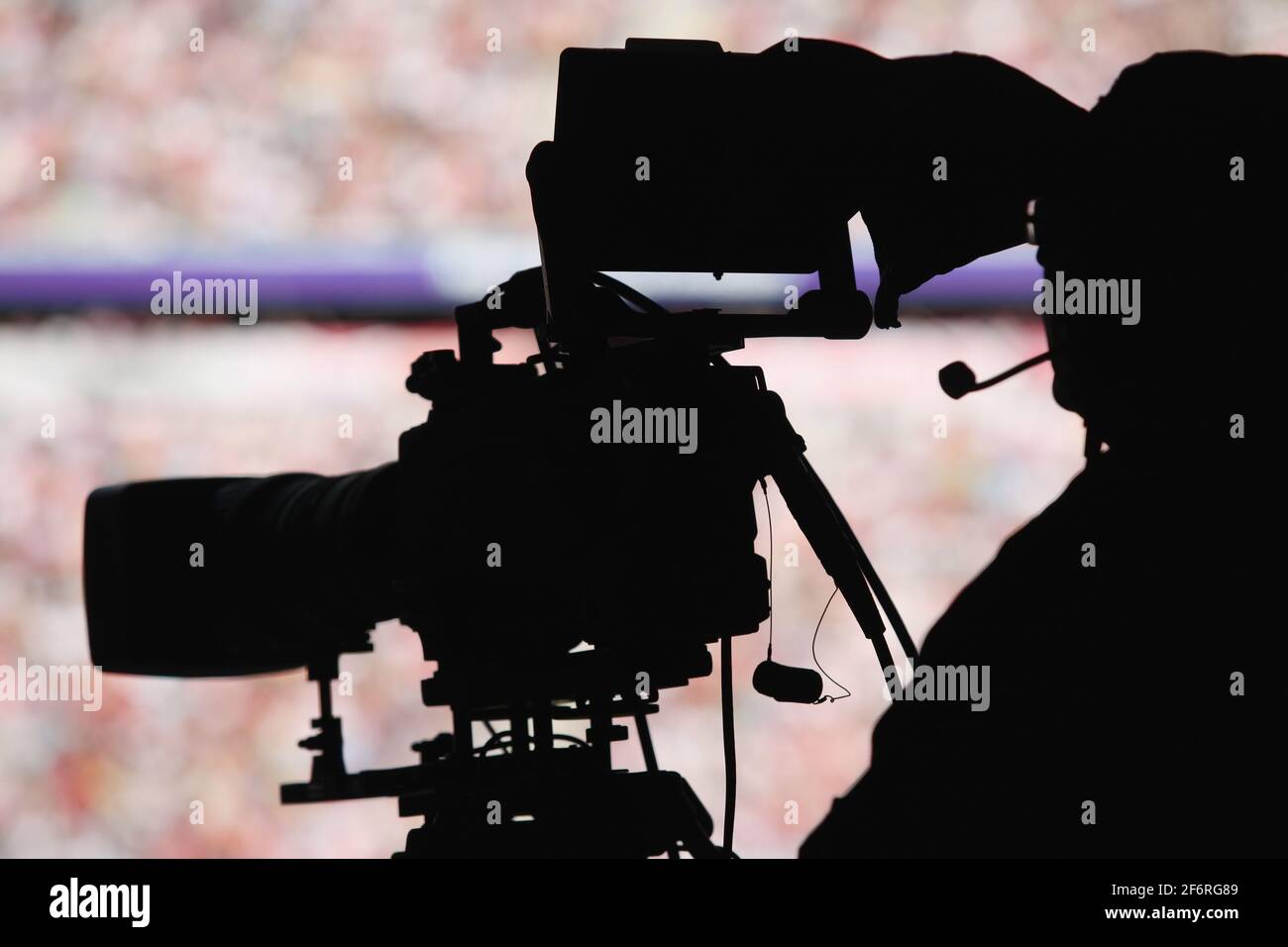Football cameraman hi-res stock photography and images - Alamy