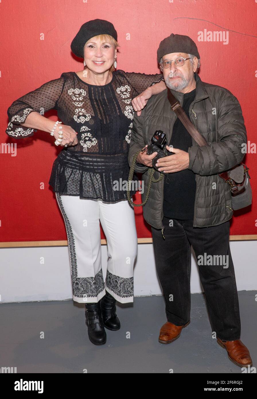 Lisa Zari and Milo Hess attend the Mia Fonssagrives Solow Sculpture ...