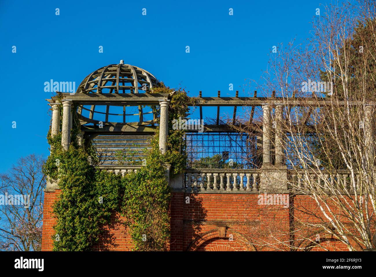 Beautiful Edwardian Hampstead Hill Garden and Pergola formerly part of ...