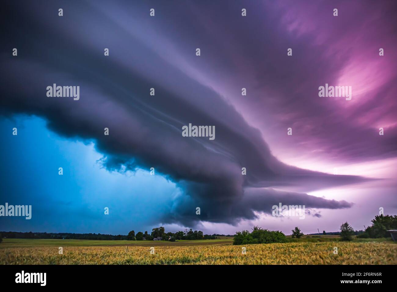 Supercell storm clouds with wall cloud and intense rain Stock Photo - Alamy