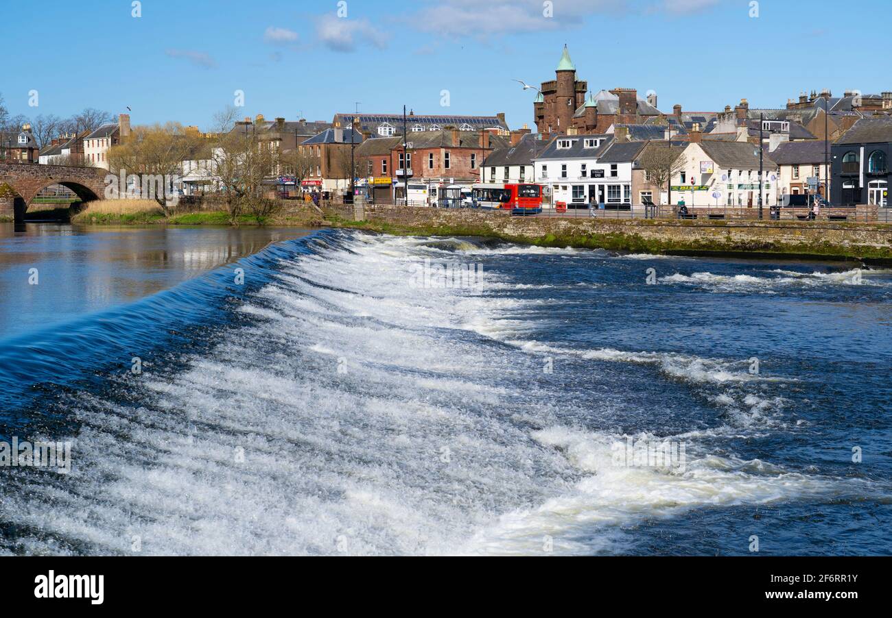 Weir hi-res stock photography and images - Alamy