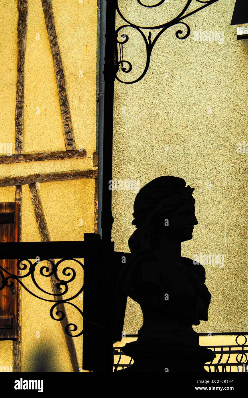 Marianne French Symbol High Resolution Stock Photography and Images - Alamy