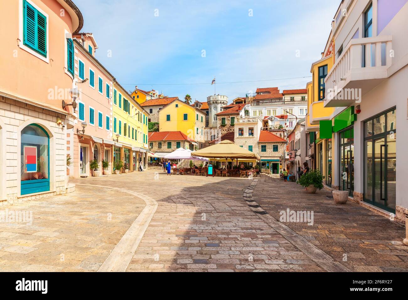 The old town gate hi-res stock photography and images - Alamy