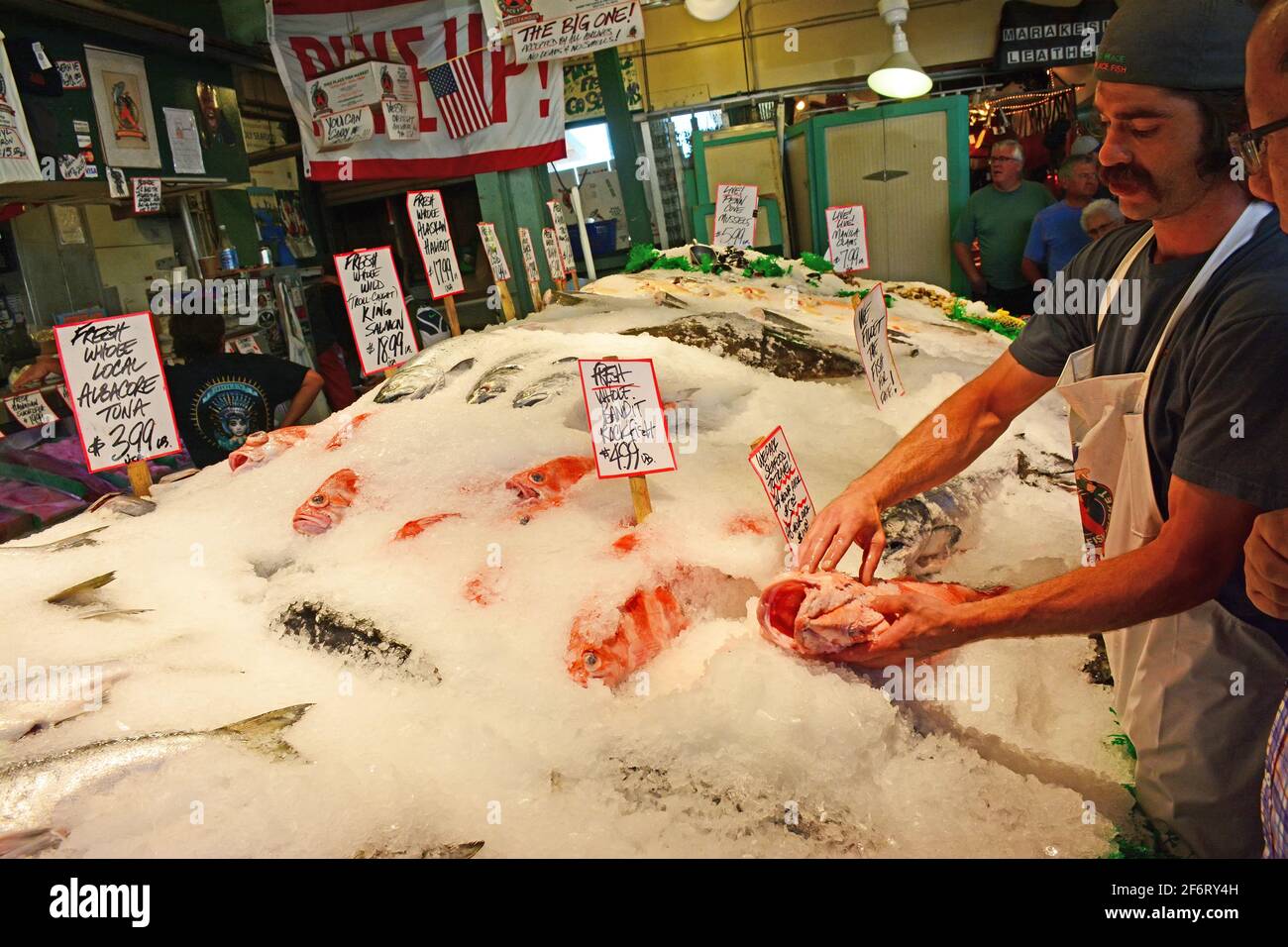 Pike place fish Market - Seattle, washington, USA Stock Photo - Alamy