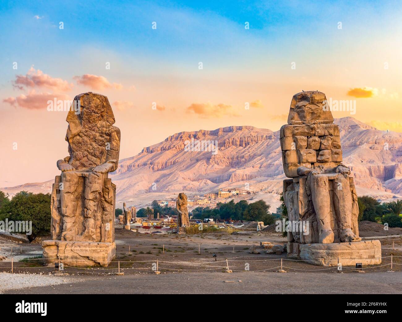 The colossi of memnon luxor egypt egyptian thebes hi-res stock ...