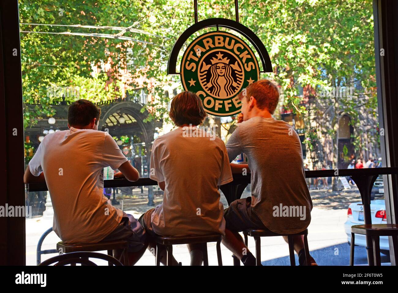 First starbucks hi-res stock photography and images - Alamy