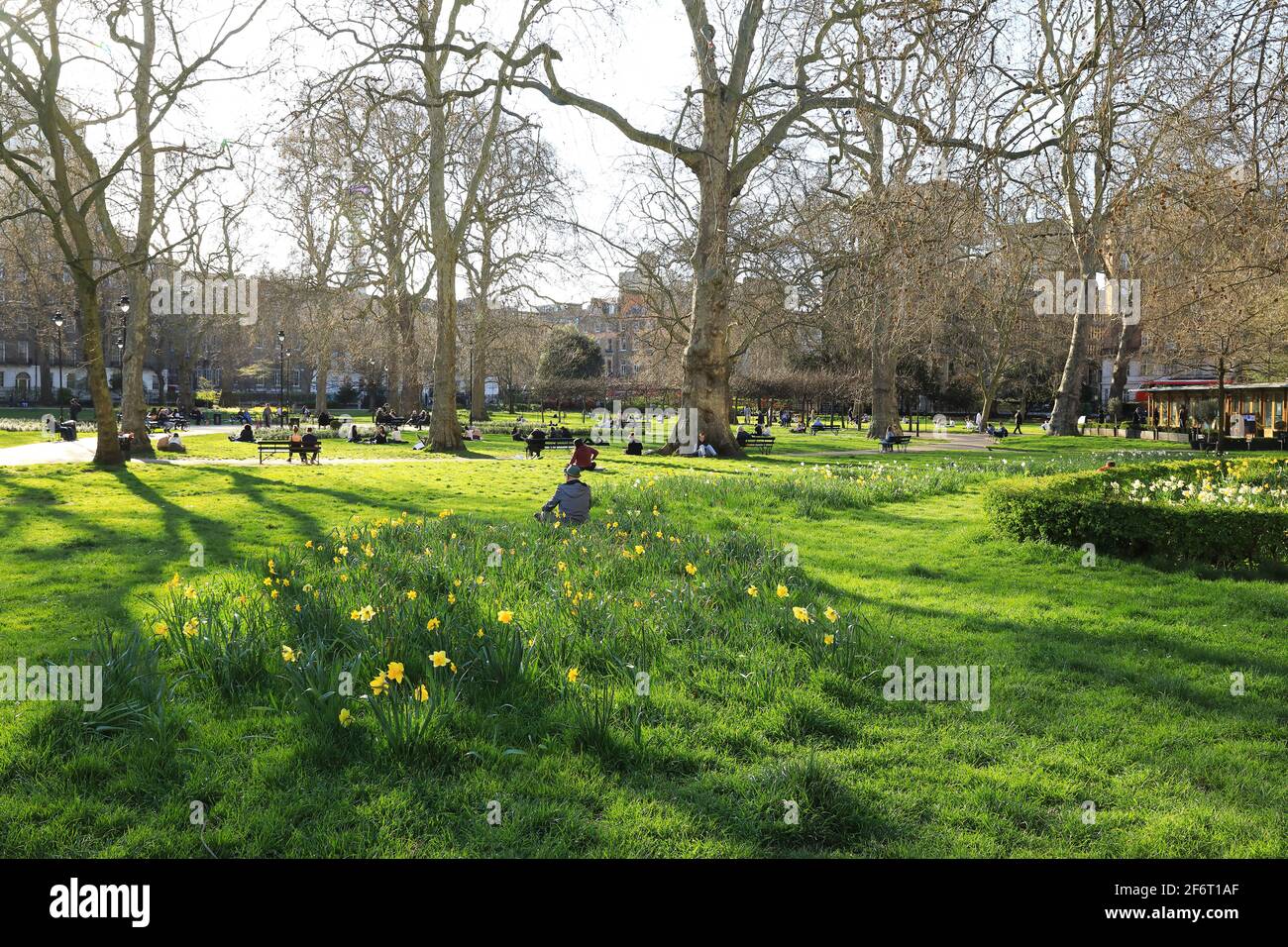 Russell square london borough hi-res stock photography and images - Alamy