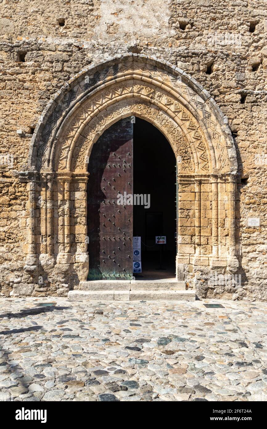 Calabria architecture hi-res stock photography and images - Alamy