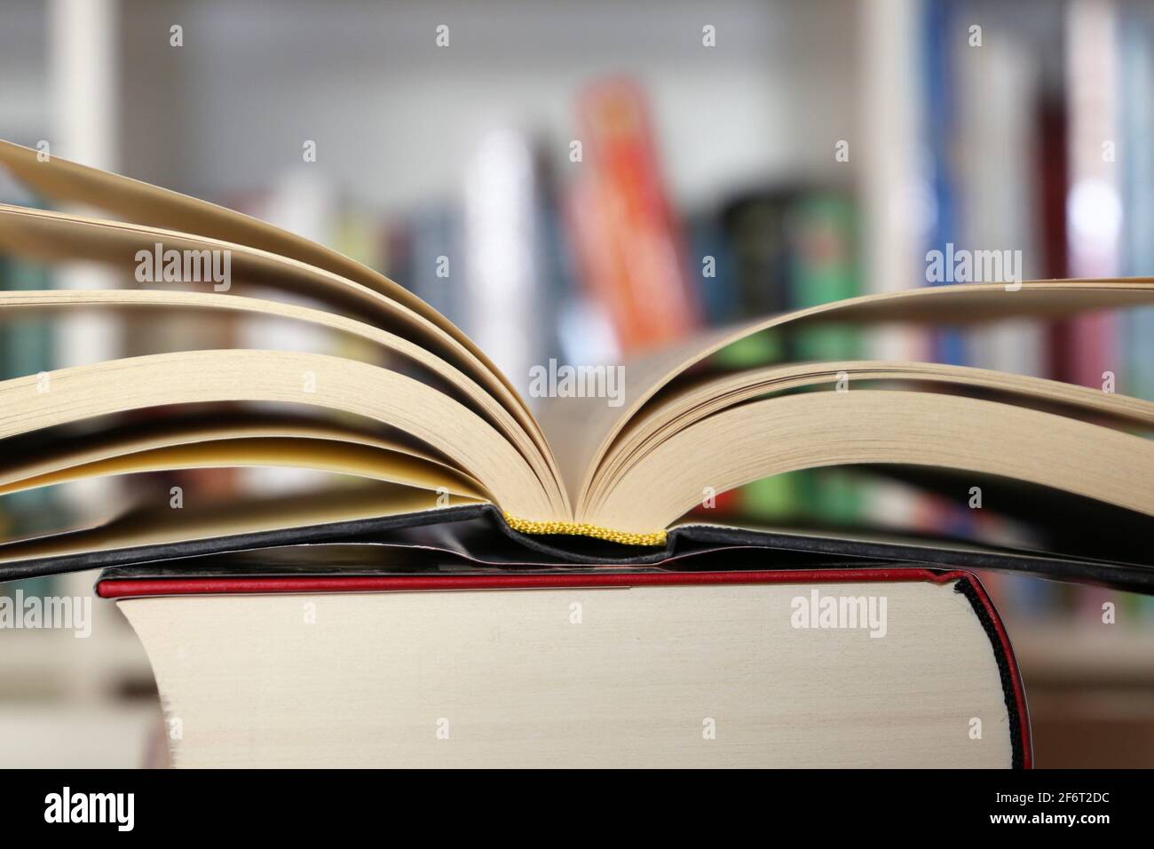 Open education image hi-res stock photography and images - Alamy