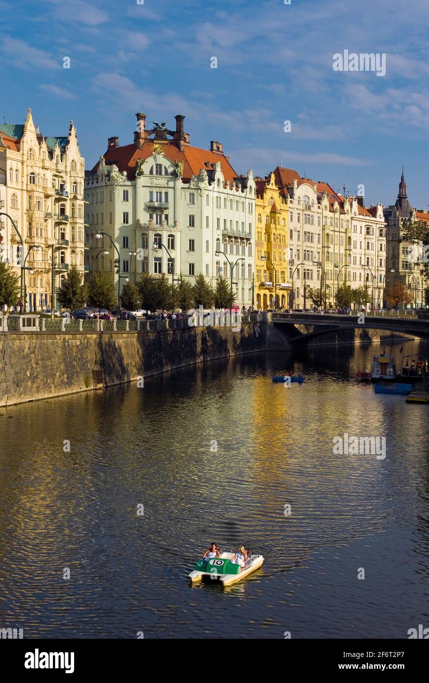 At little paris hi-res stock photography and images - Alamy